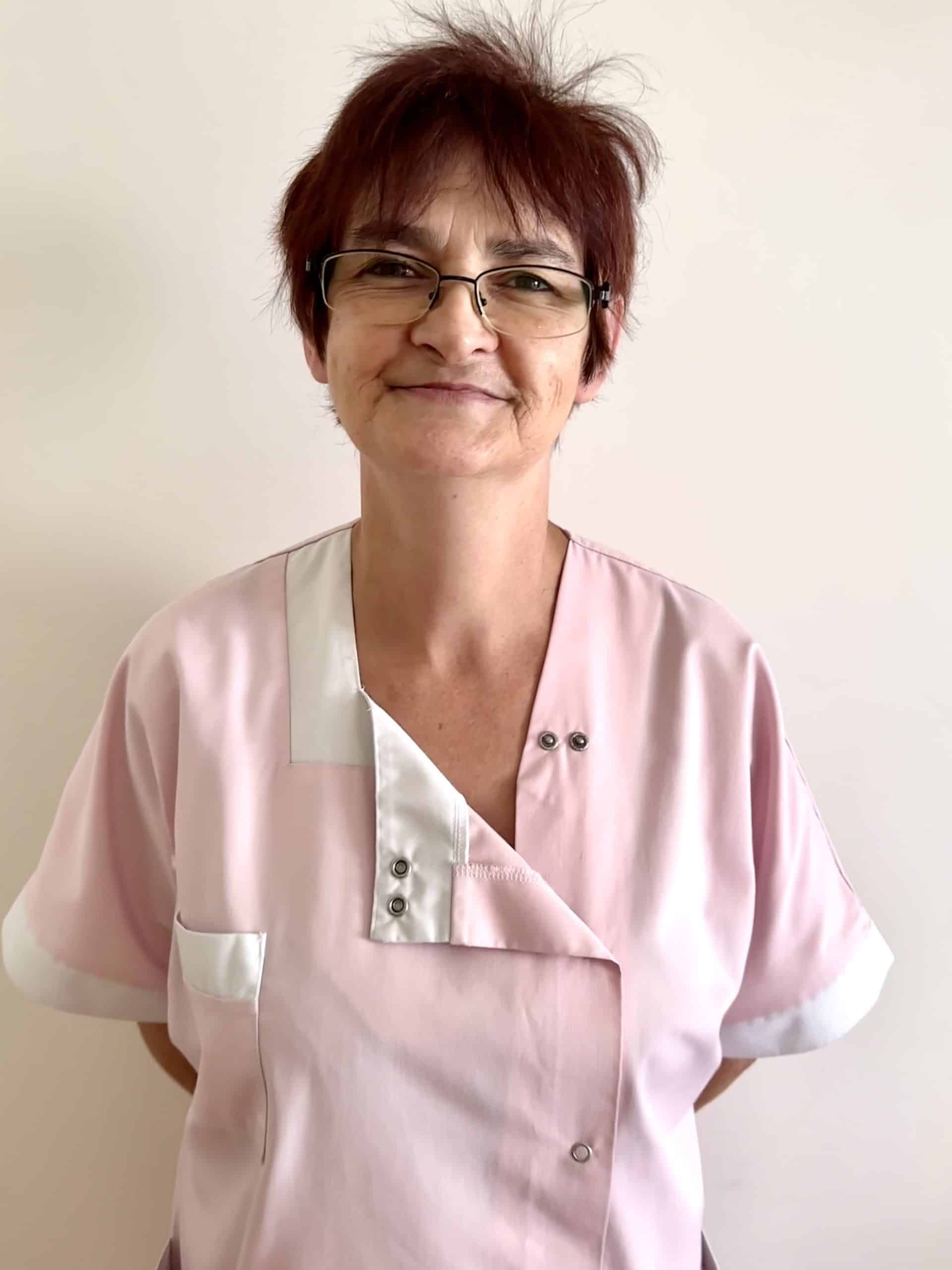 Portrait : Muriel, femme de chambre au Grand Hôtel de Molitg-les-Bains ...